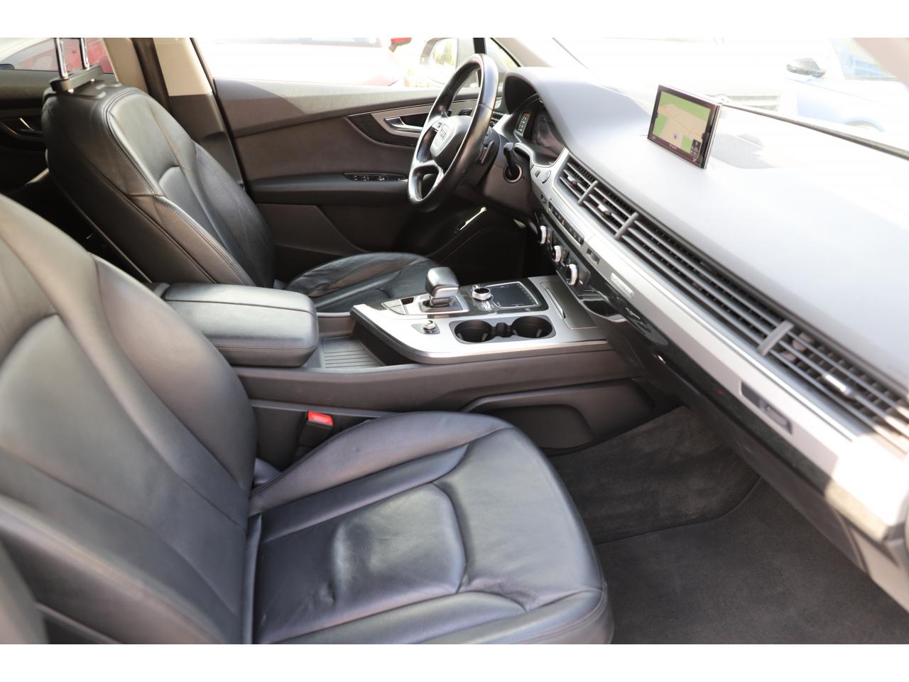 DELUXE AUTO - AUDI-Q7-3.0 V6 TDI clean diesel 272 Quattro Tiptronic 7pl