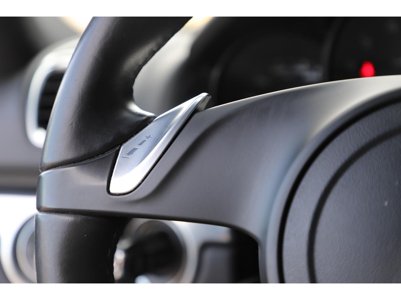 DELUXE AUTO - PORSCHE-CAYMAN-2.7 275 PDK